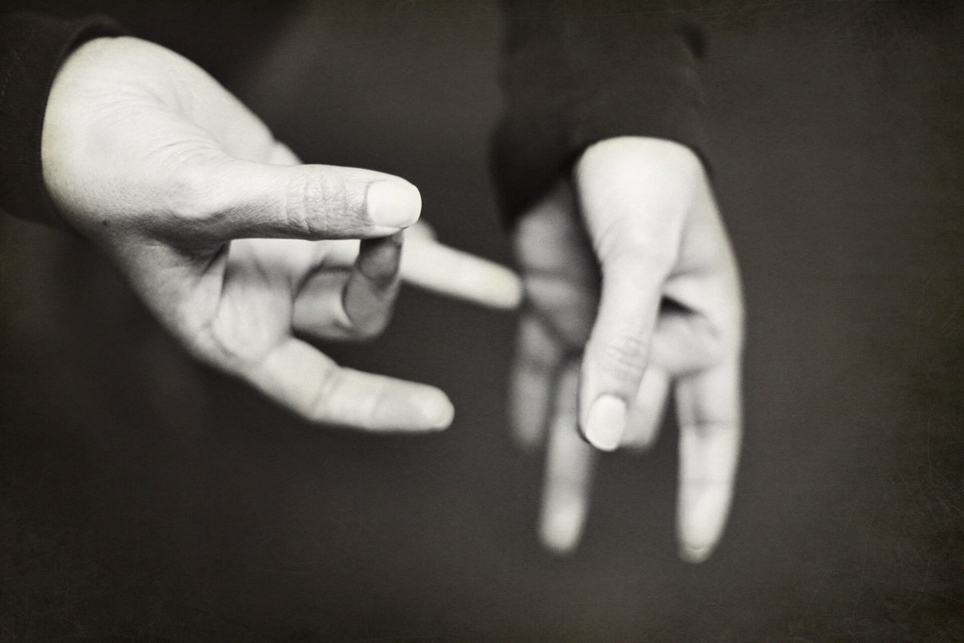 12 Tips To Welcome A Deaf Or Hard Of Hearing Person 12 Tips To Welcome A Deaf Or Hard Of Hearing Person